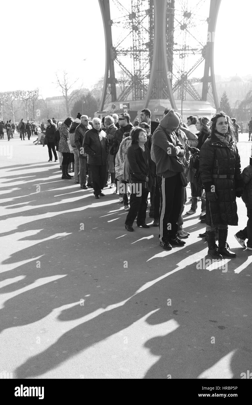 Queue Black and White Stock Photos & Images - Alamy