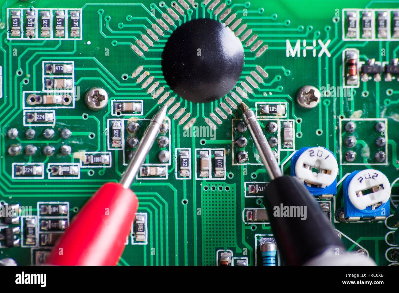 Multimeter measuring electrical circuit hi-res stock photography and ...