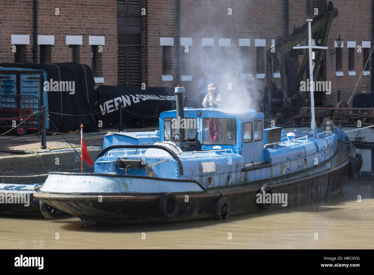River Severn tugboat "Severn Progress" being maintained by volunteers ...