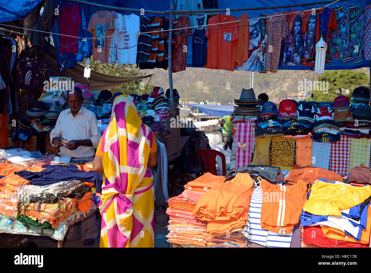Roadside sales india hi-res stock photography and images - Alamy
