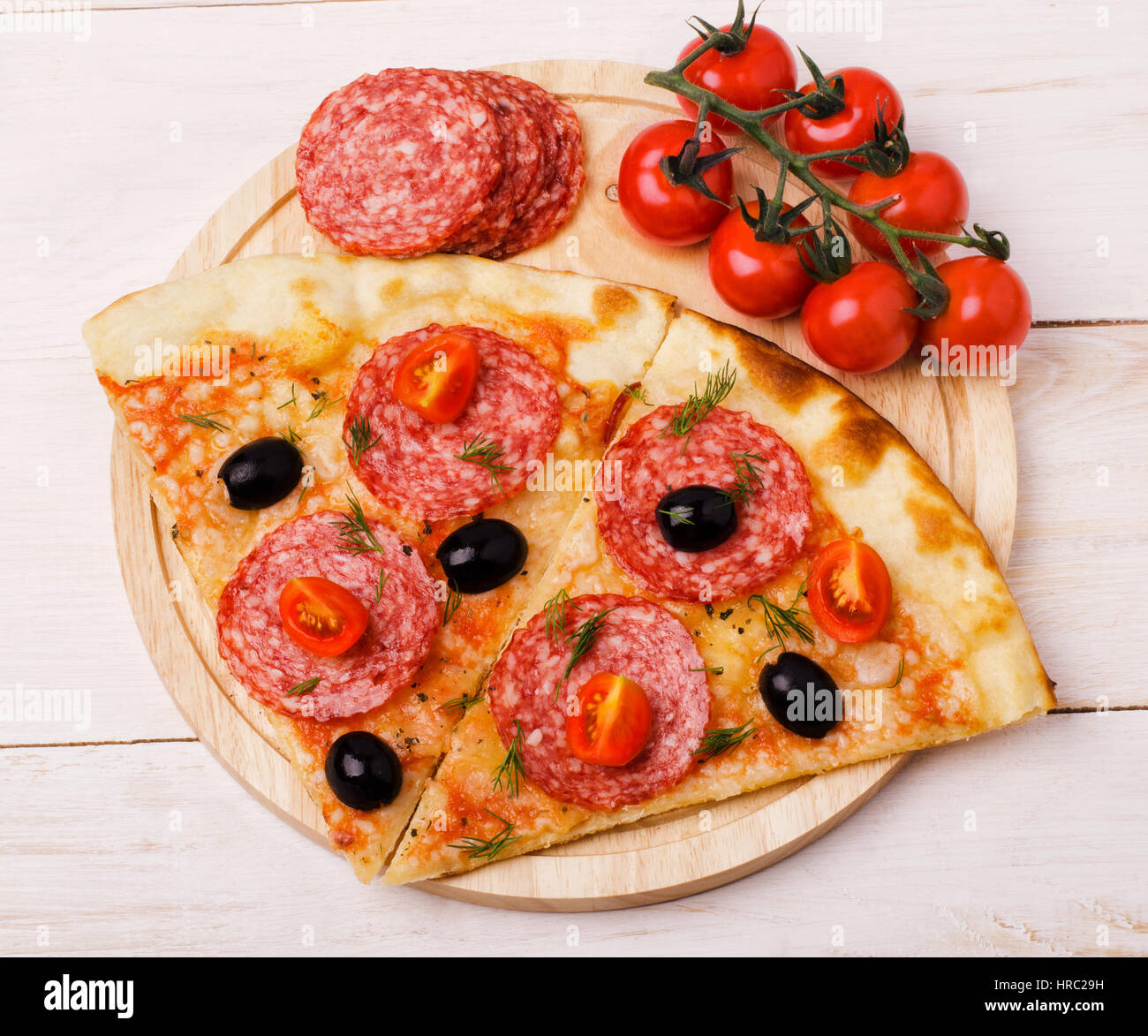 Salami pizza hi-res stock photography and images - Alamy