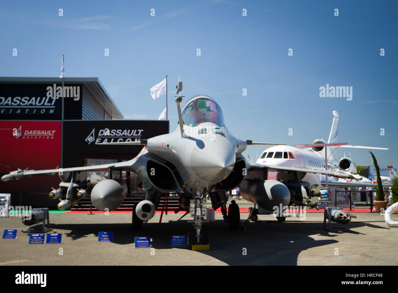 Airshow Paris Stock Photos & Airshow Paris Stock Images - Alamy