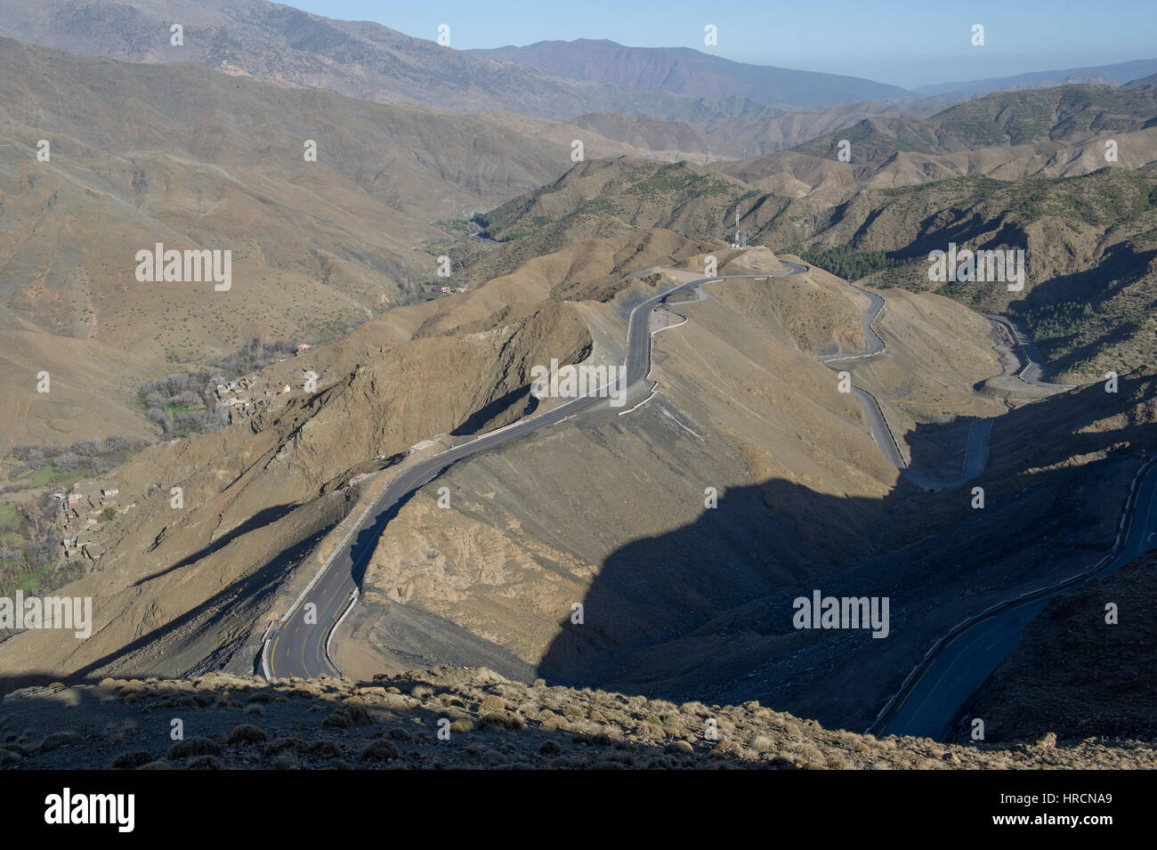 The Tizi-n-Tichka pass through the High Atlas Mountains in Morocco ...