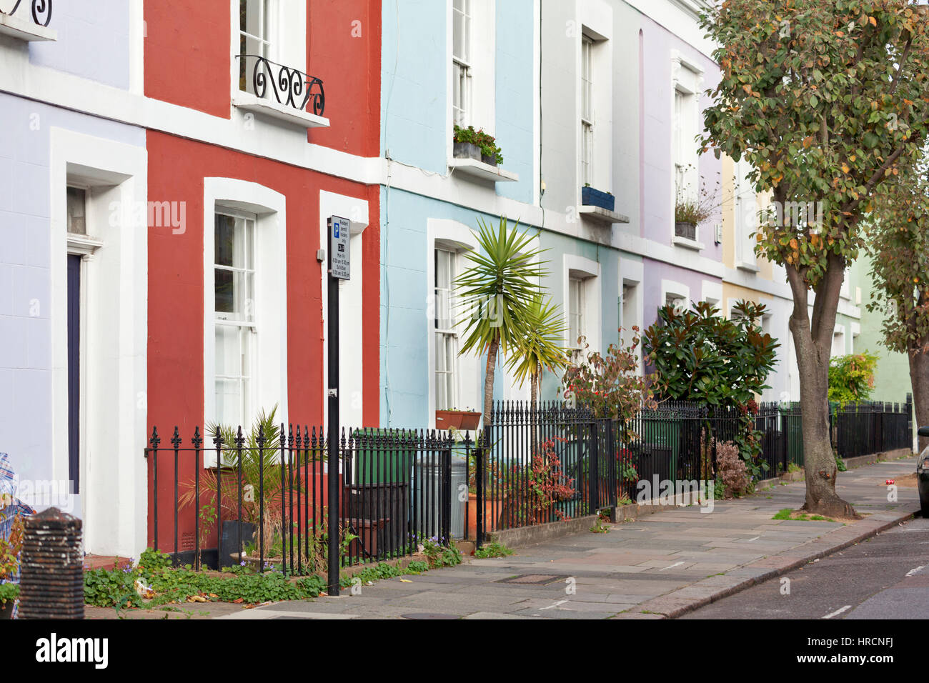 Multi coloured houses hi-res stock photography and images - Alamy
