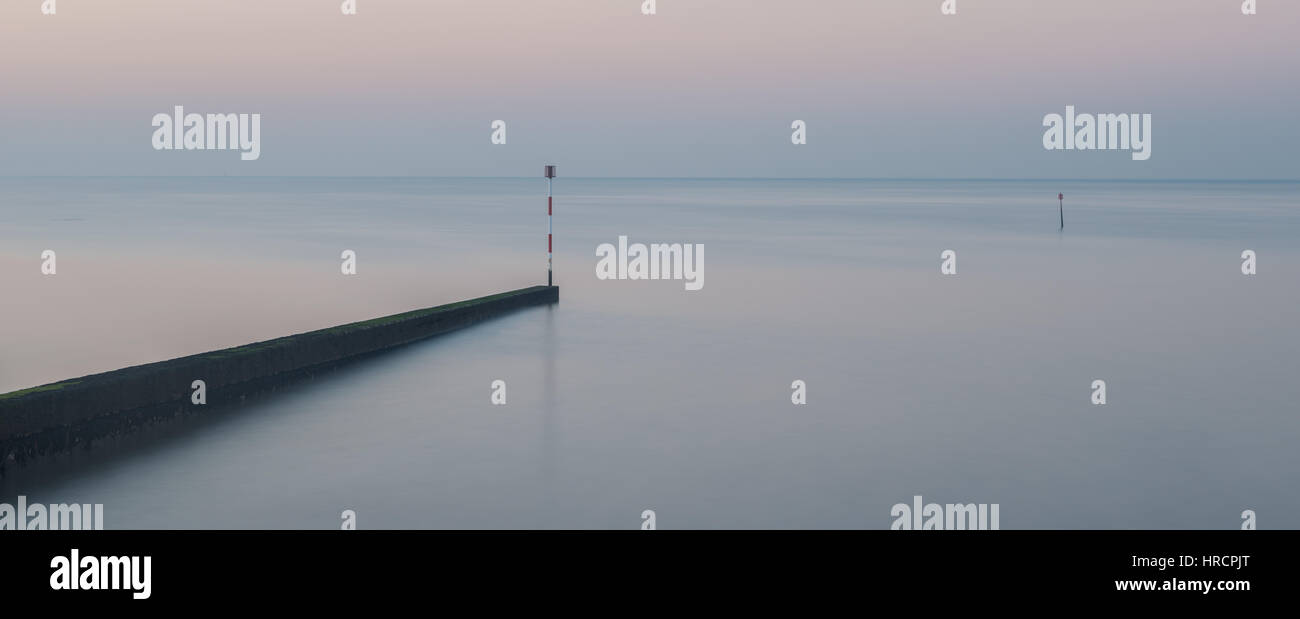 Solitary groyne marker Stock Photo - Alamy