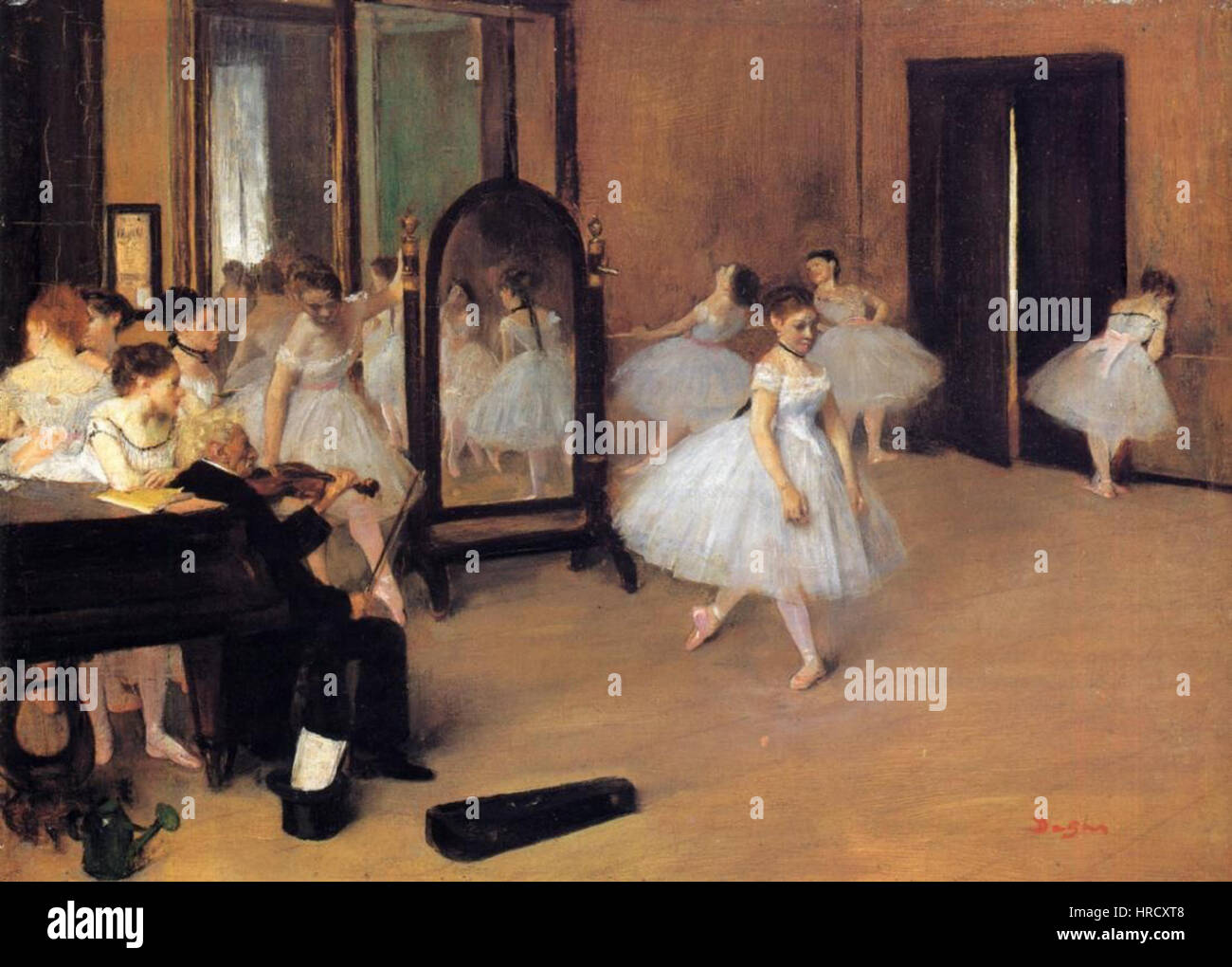 Exterior dance class hi-res stock photography and images - Alamy