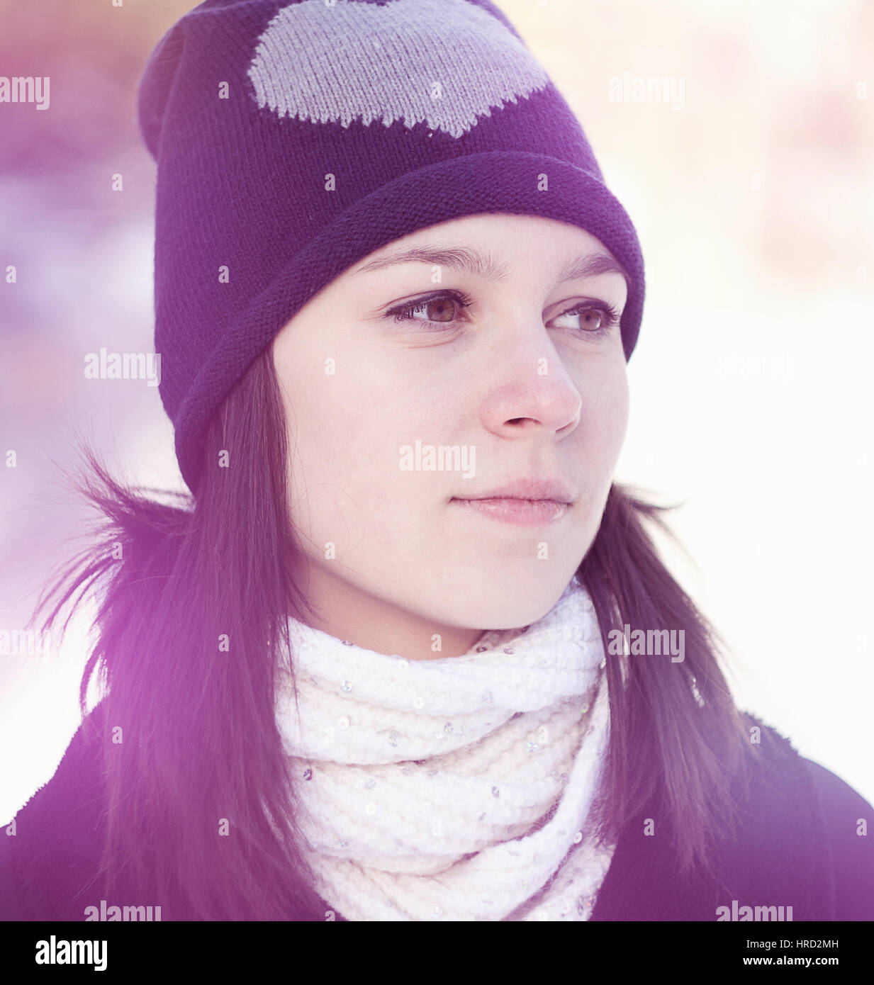 Woman feeling cold retro hi-res stock photography and images - Alamy