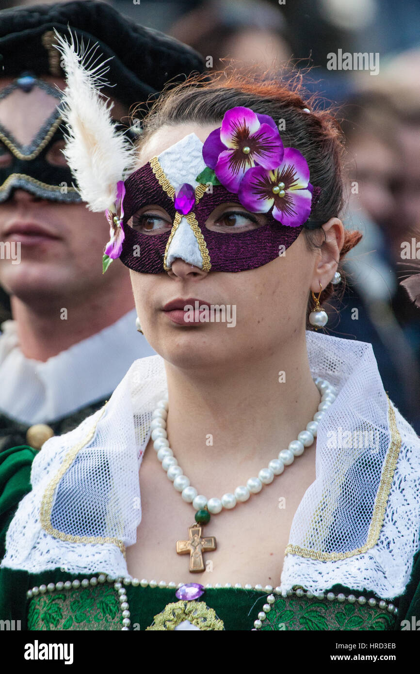images of the Roman Carnival, held in Piazza del Popolo in Rome, with ...