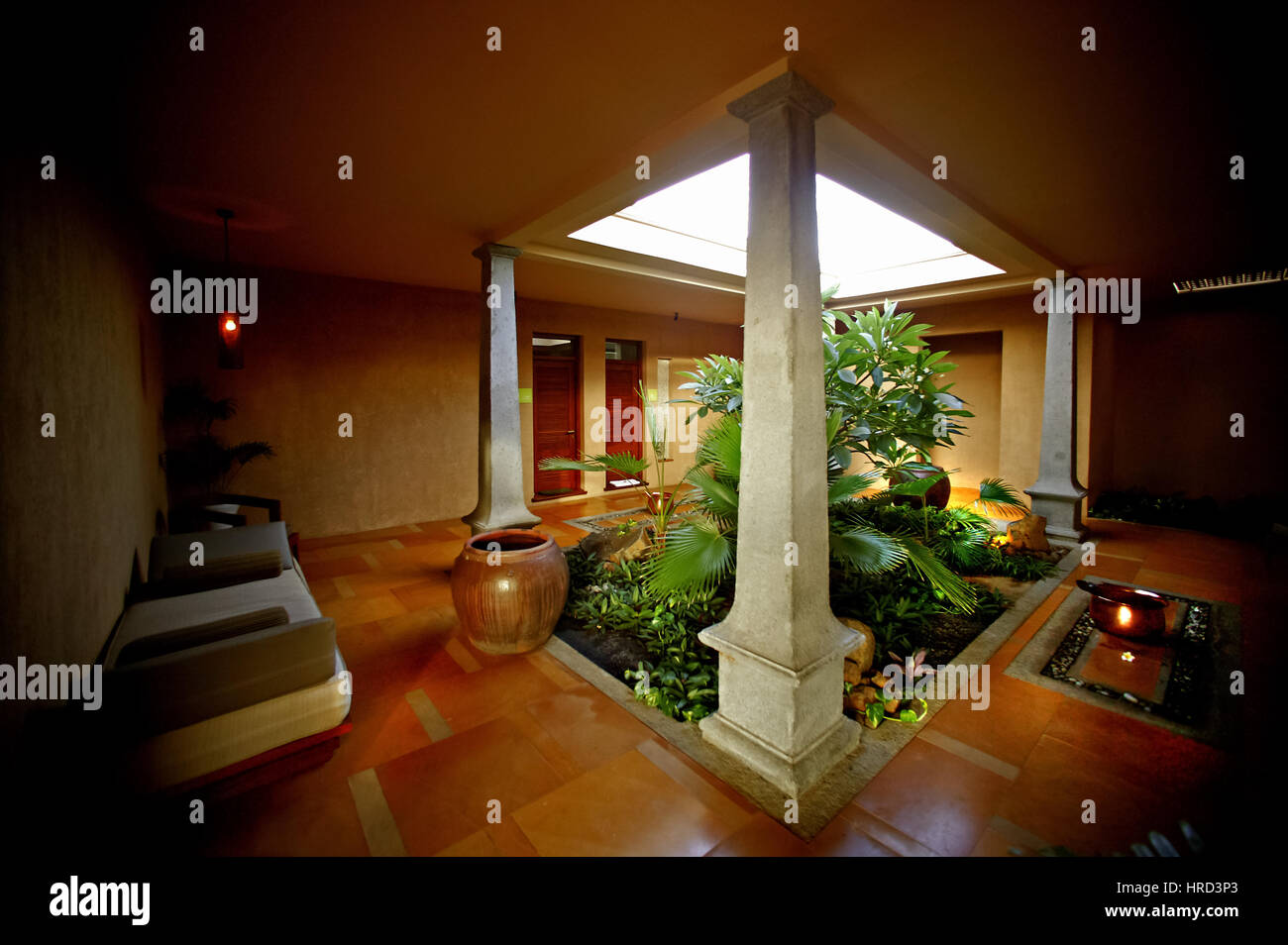 Mauritius, Taj Exotica Resort & Spa, potery, pots, Luxury hotel ...