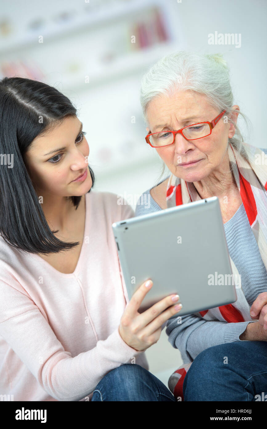 Computer widow hi-res stock photography and images - Alamy