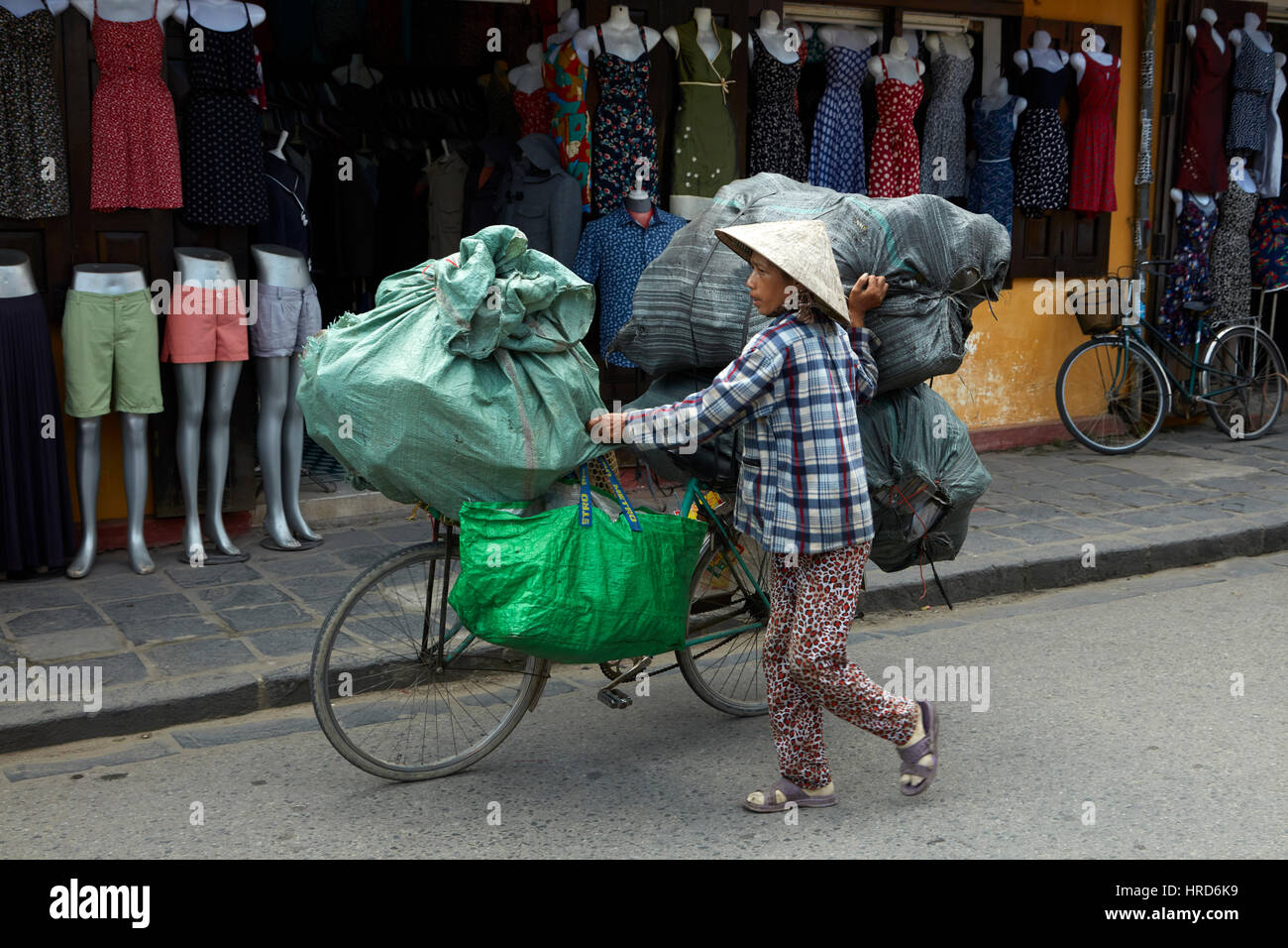 Overloaded bicycle hi-res stock photography and images - Alamy