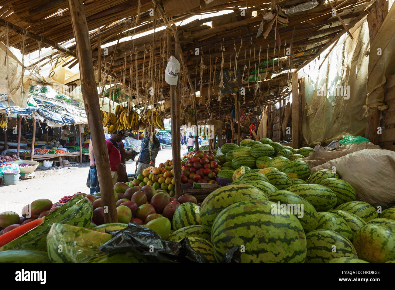 Kenya fruit market nairobi hi-res stock photography and images - Alamy