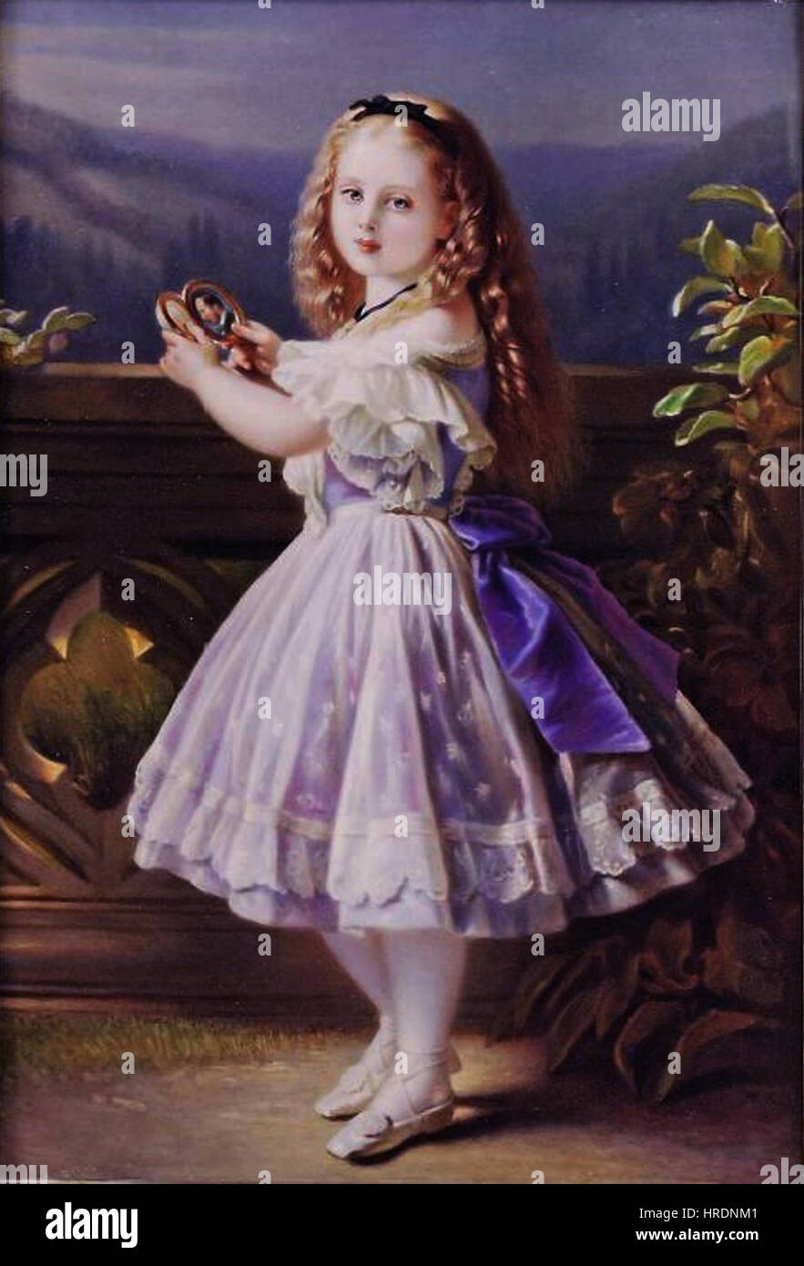 The porcelain portrait of Princess Beatrice created by the Berlin ...