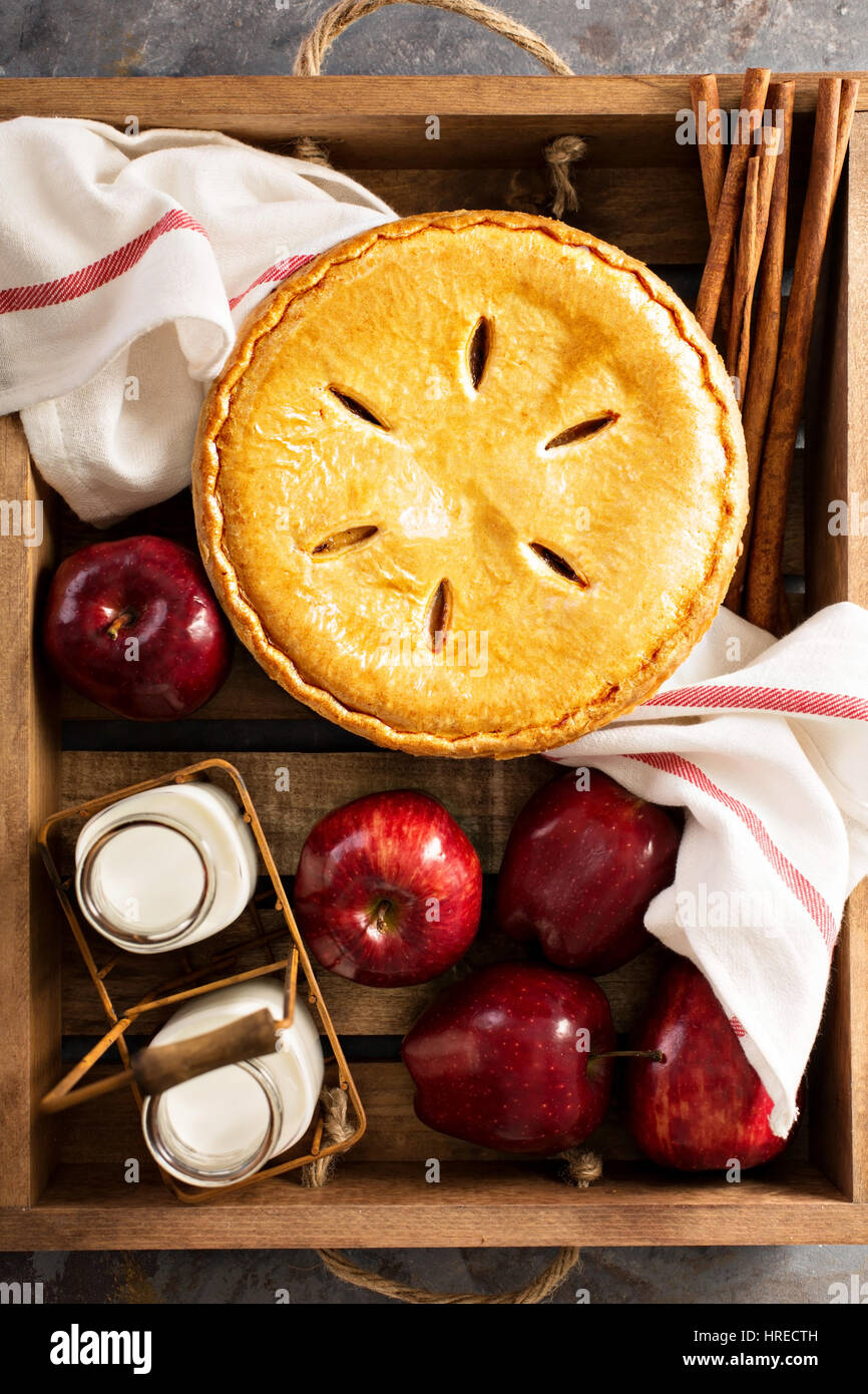 Apple pie in a wooden crate Stock Photo - Alamy