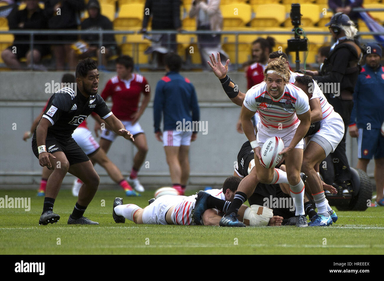 World Rugby HSBC Sevens Series Wellington - New Zealand vs. England at ...