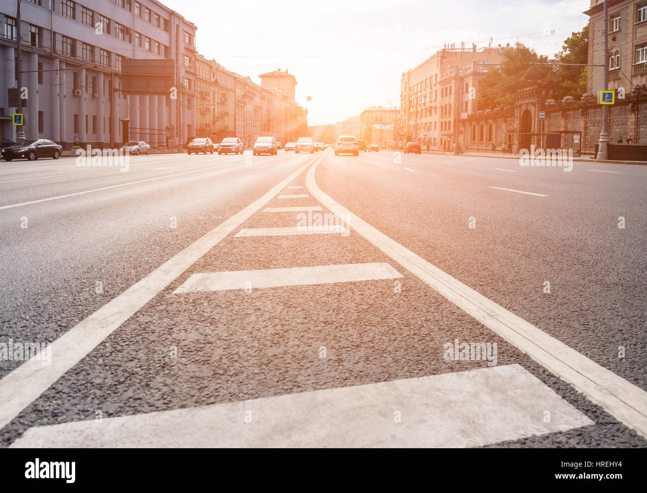 Traffic island hi-res stock photography and images - Alamy