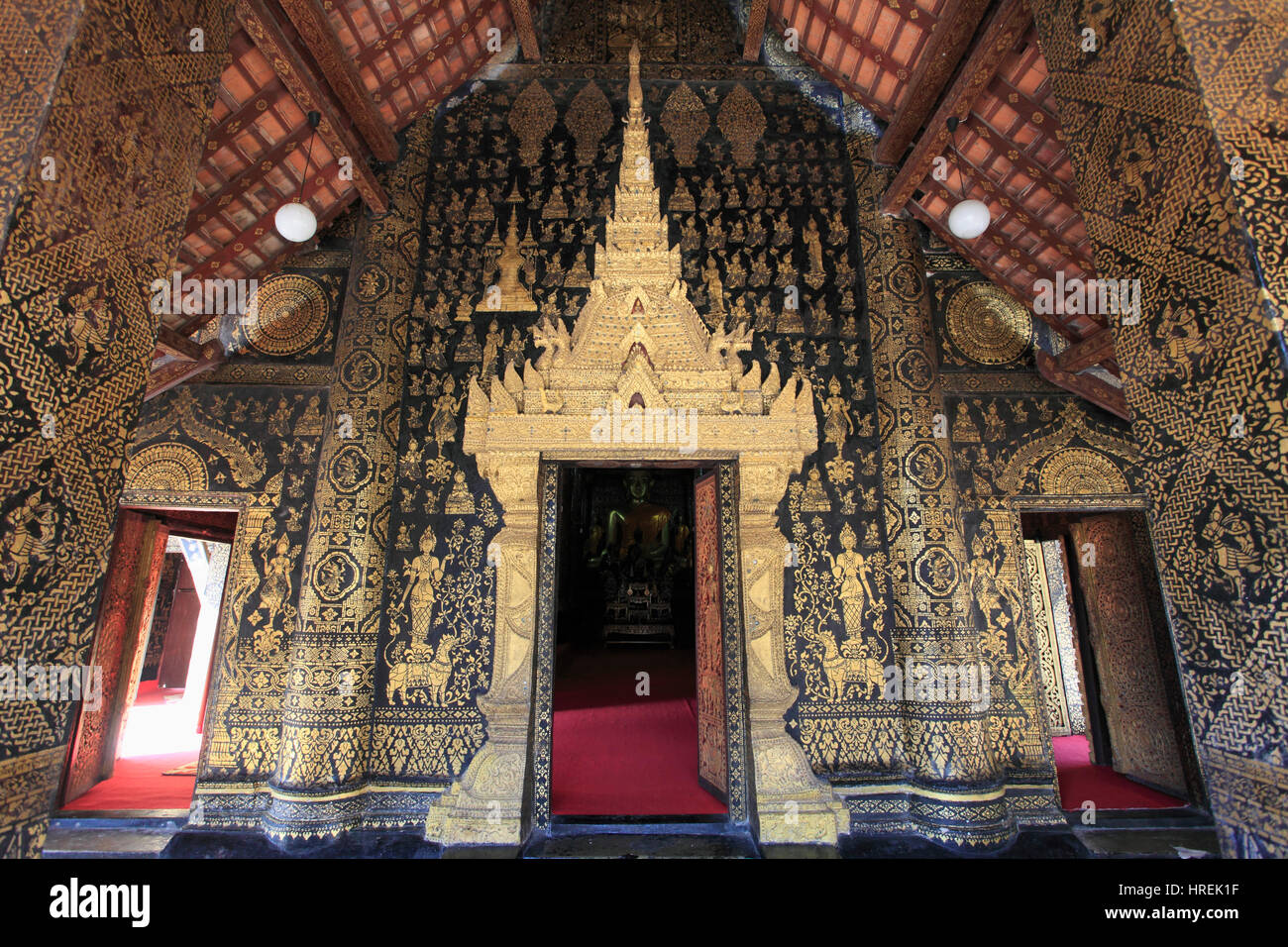Interior of temple hi-res stock photography and images - Alamy