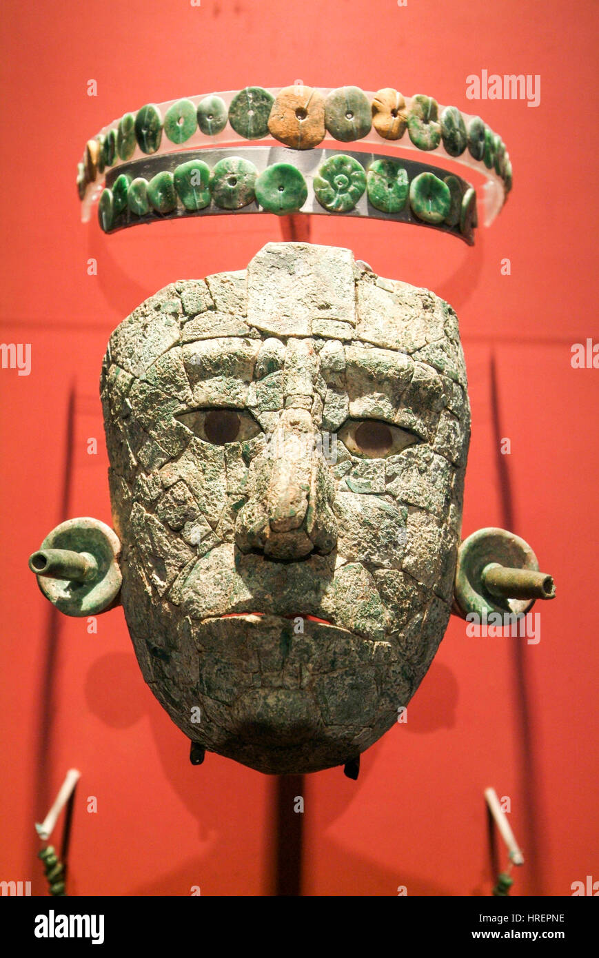 Mayan mask hi-res stock photography and images - Alamy