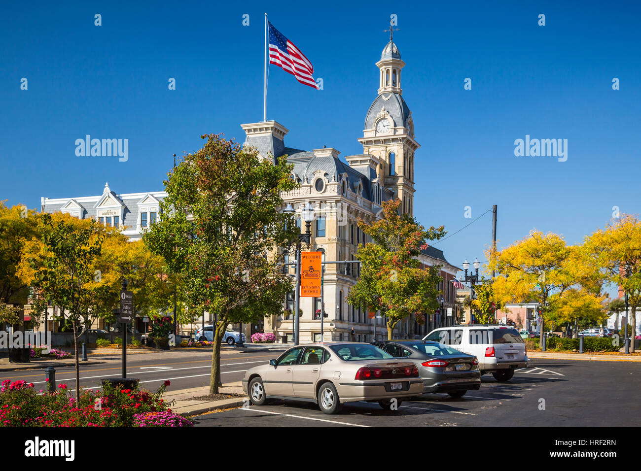 A street scene in downtown Wooster, Ohio, USA Stock Photo - Alamy