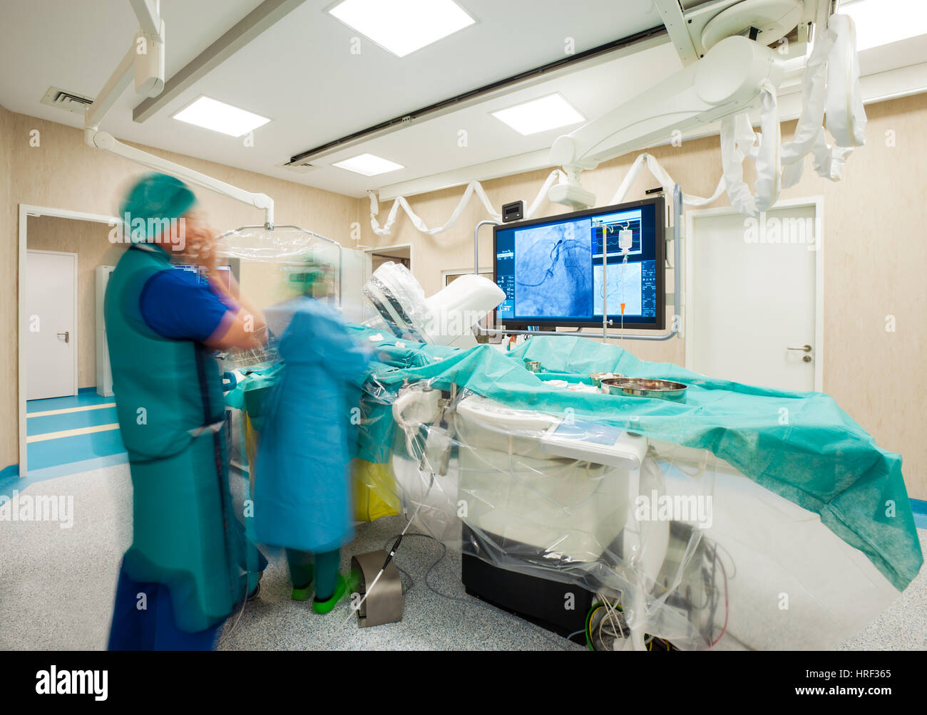 Laparoscopic surgery hi-res stock photography and images - Alamy