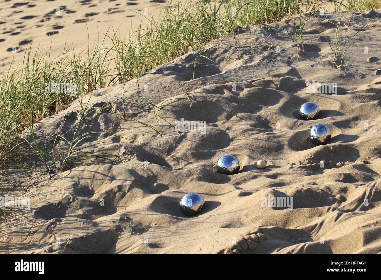 Bocce ball beach hi-res stock photography and images - Alamy