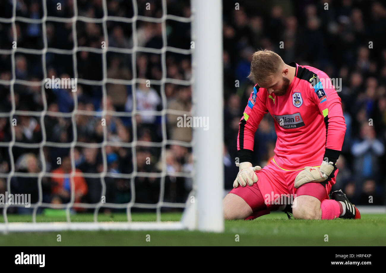 Goalkeeper joel coleman hi-res stock photography and images - Alamy