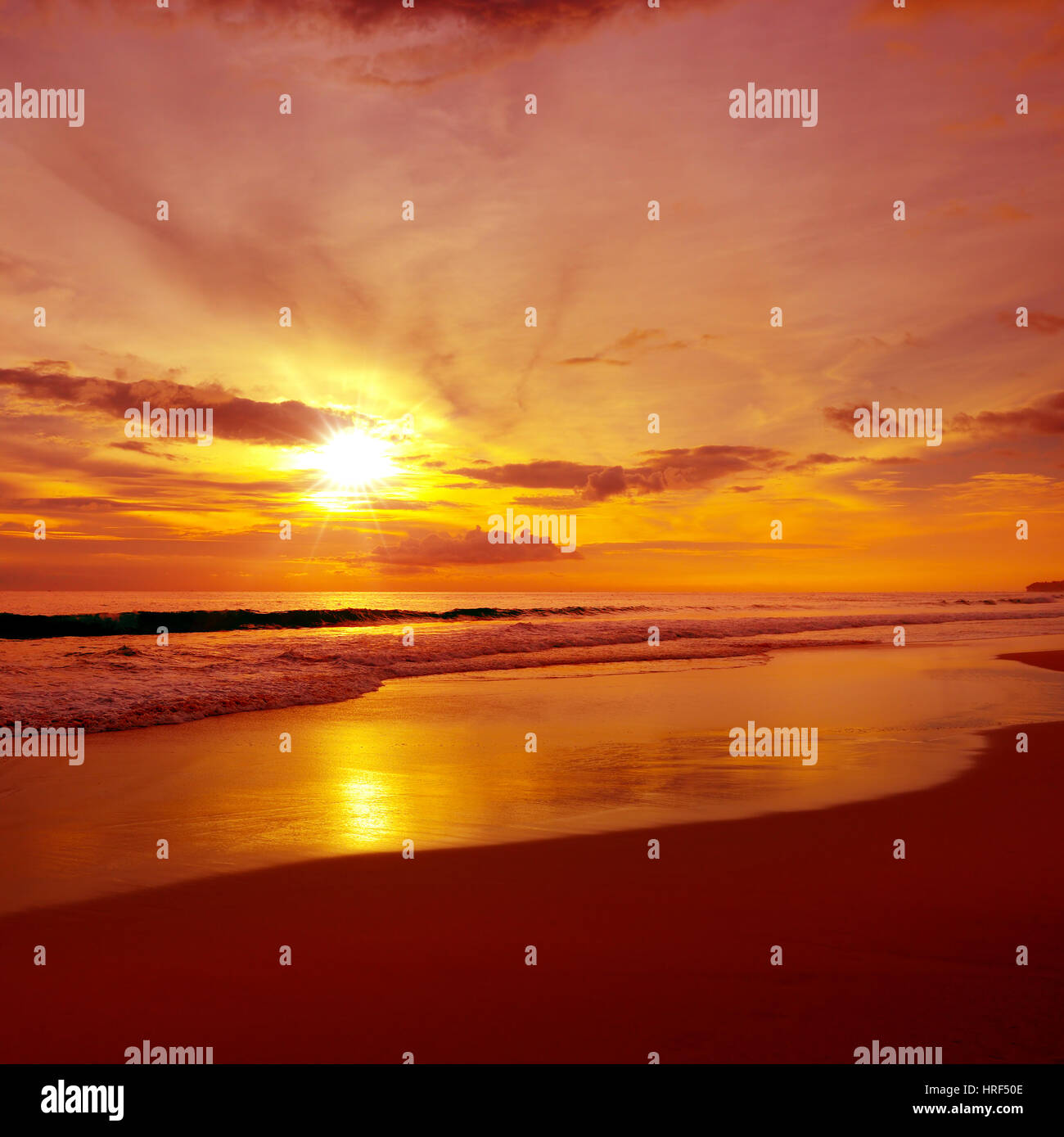 beautiful sunrise over the sea Stock Photo - Alamy