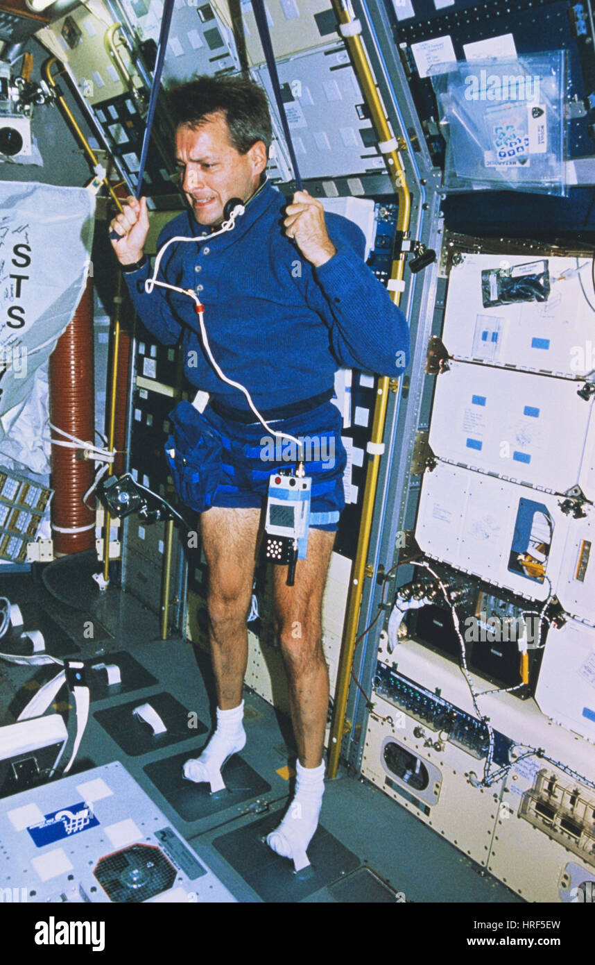 Exercising in space shuttle hi-res stock photography and images - Alamy
