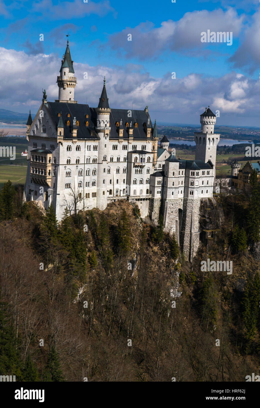 Neuschwanstein Castle in winter landscape, Fussen, Germany, Bavariam ...