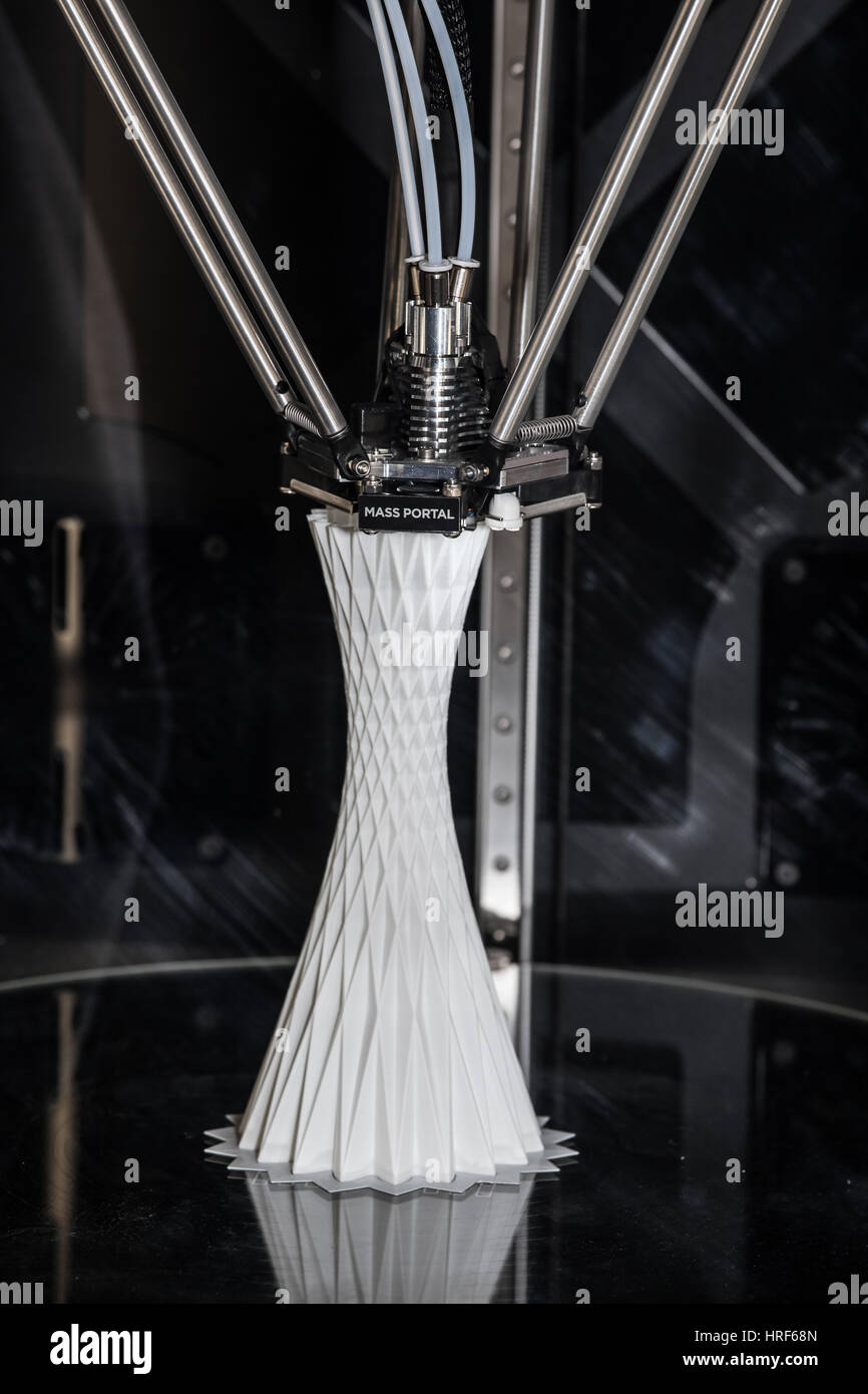 3d printer. The printing process close up Stock Photo - Alamy