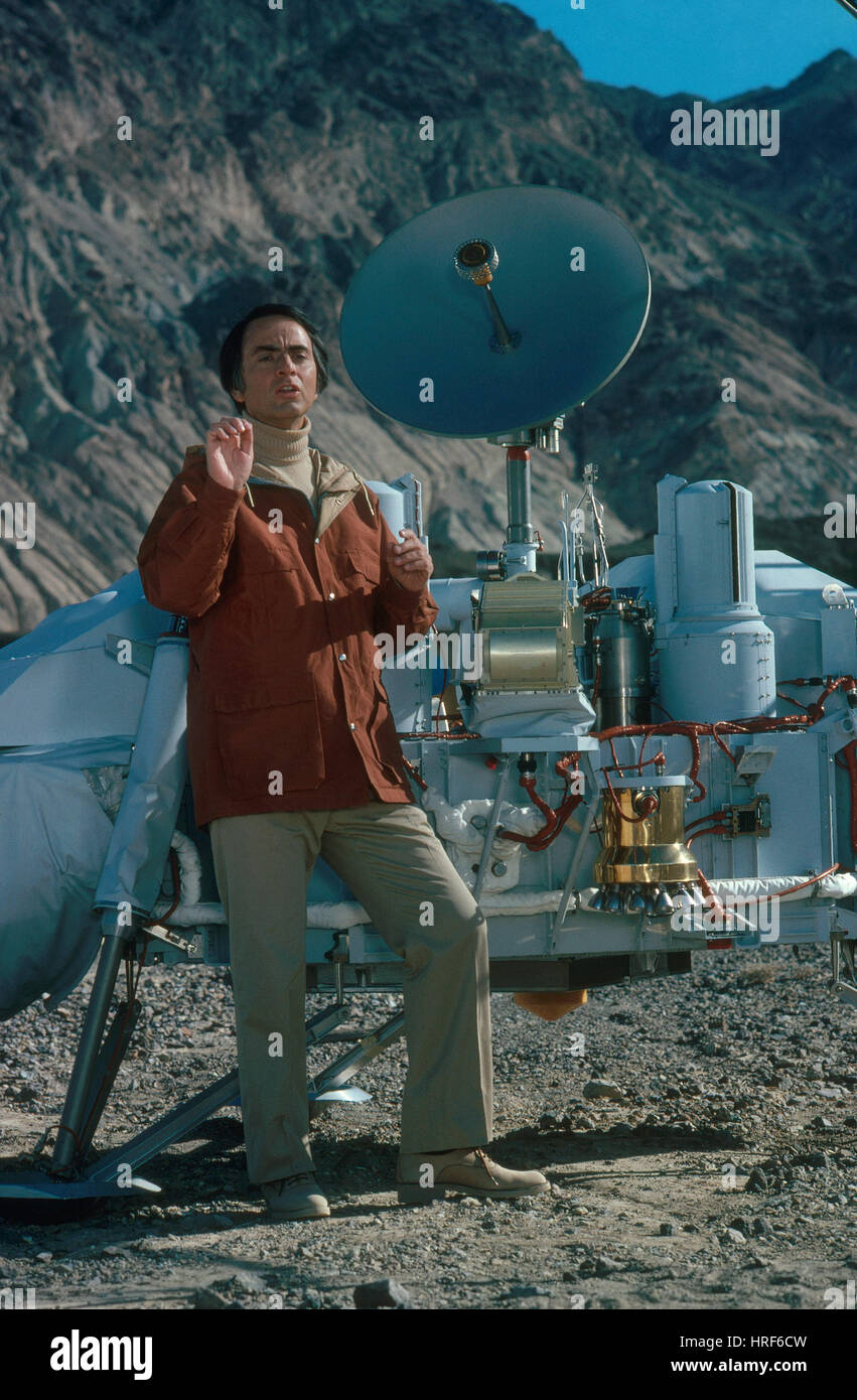 Carl sagan hi-res stock photography and images - Alamy