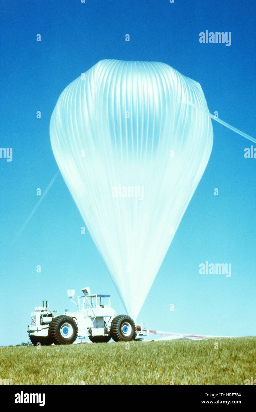 Nasa balloon programs hi-res stock photography and images - Alamy