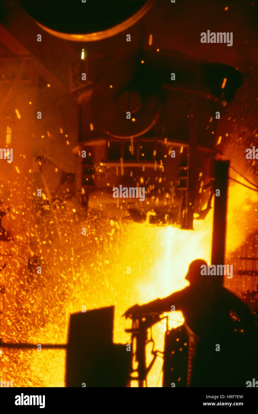 Steelmaking factory hi-res stock photography and images - Alamy