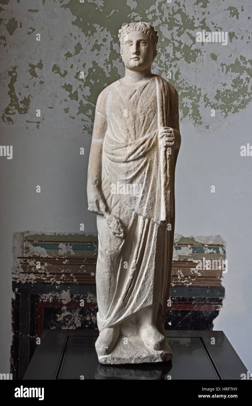 Male Statue with a wreath 2 th Century BC Nicosia Cyprus ( The figure ...