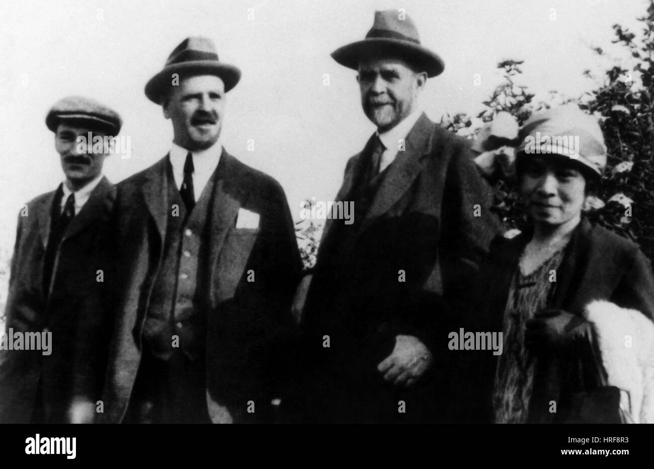 Thomas hunt morgan hi-res stock photography and images - Alamy