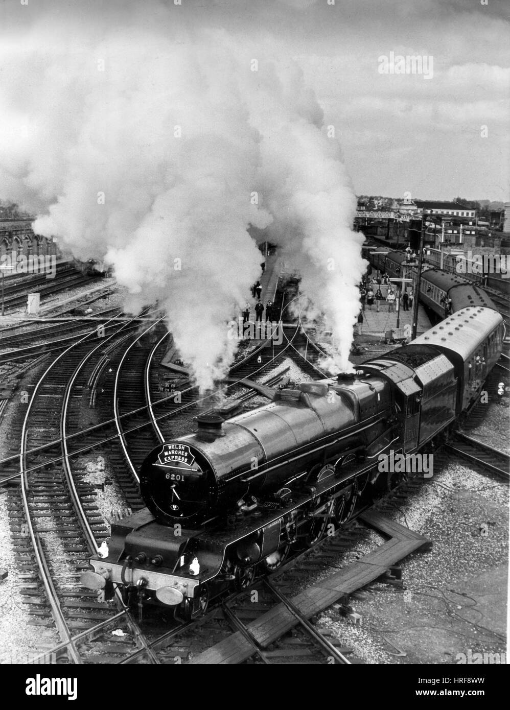 Welsh marches express hi-res stock photography and images - Alamy