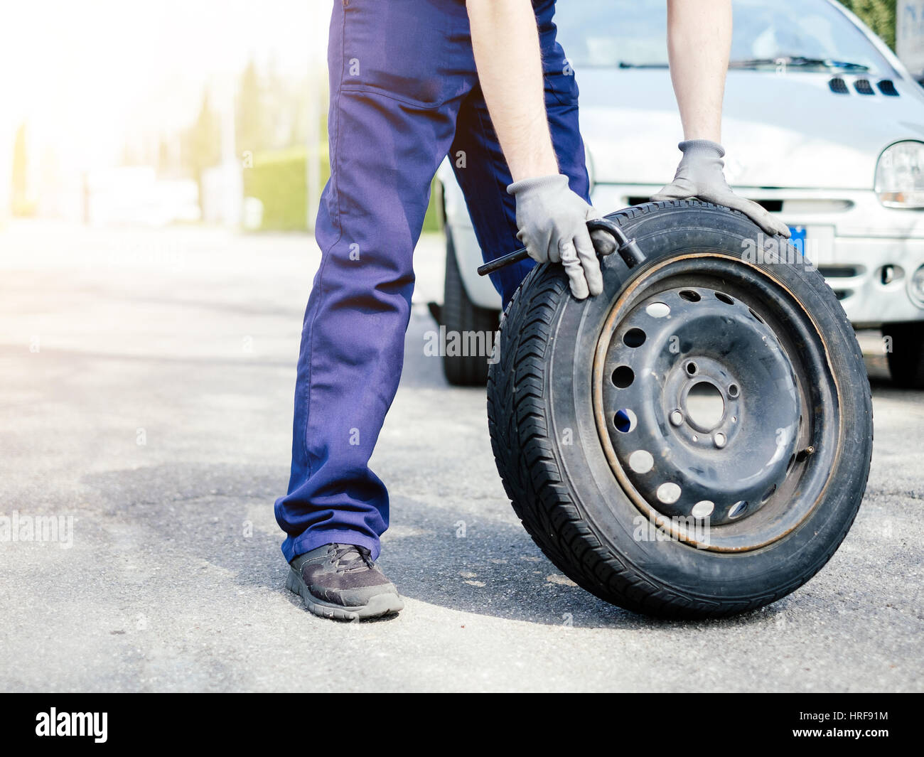 Fix triangle hi-res stock photography and images - Alamy