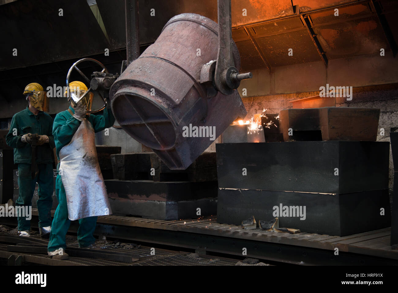 Foundry tools hi-res stock photography and images - Alamy