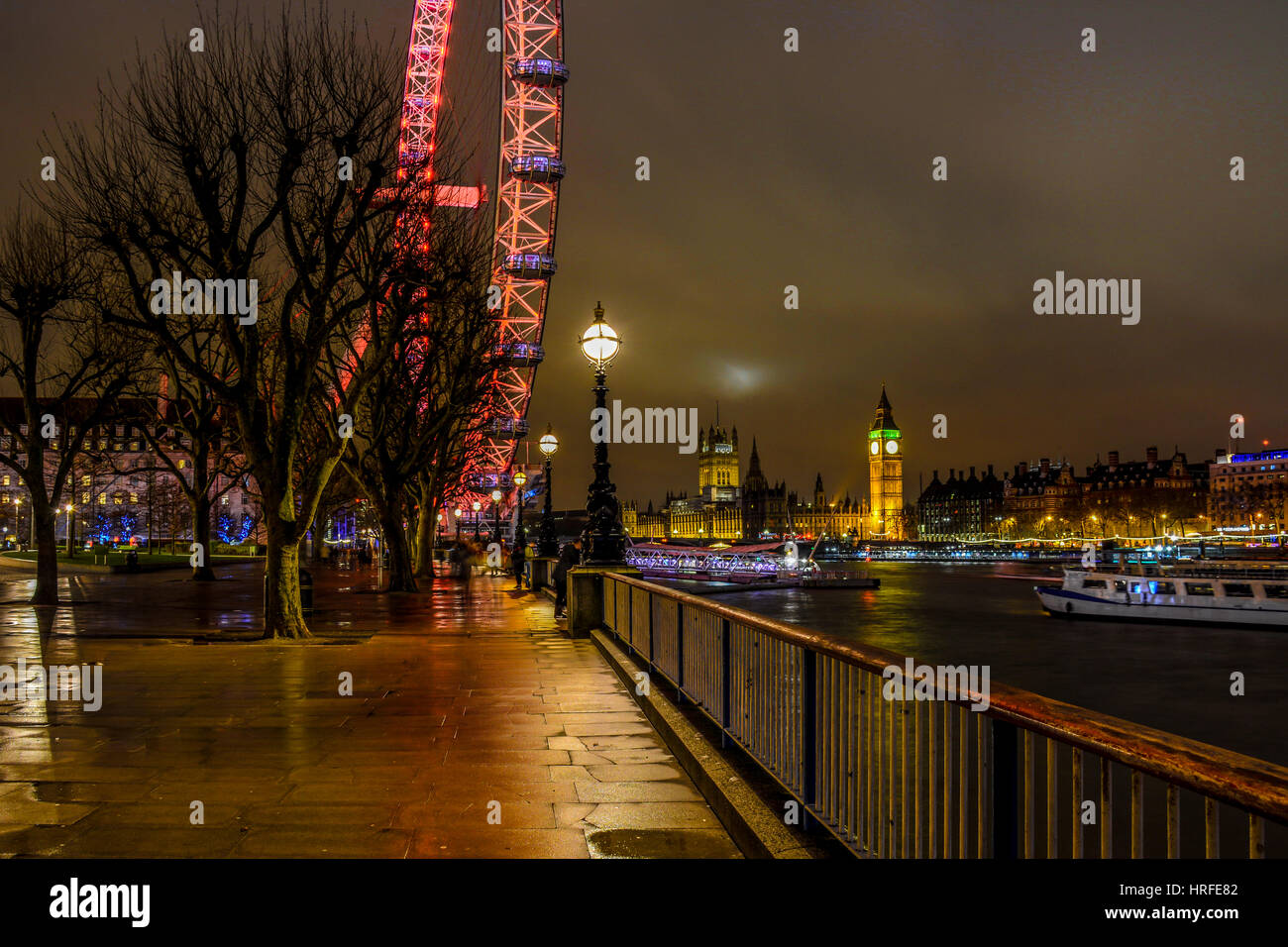 Long exposure london hi-res stock photography and images - Alamy