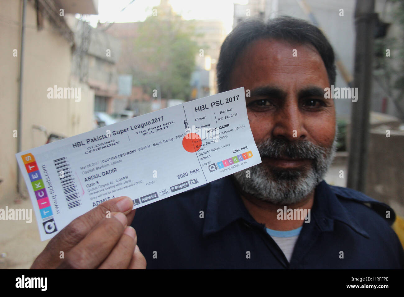 Lahore, Pakistan. 01st Mar, 2017. Pakistani Cricket lovers gather ...