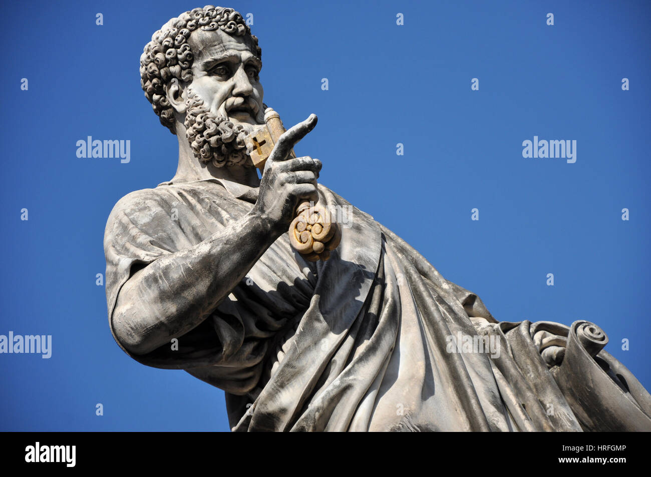 Statue of Saint Peter holding a key. Vatican city Stock Photo - Alamy