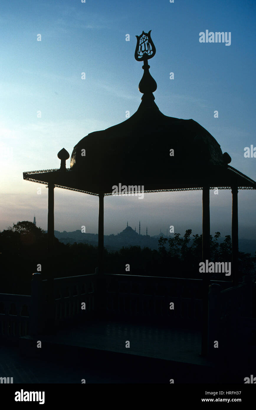The Iftar Kiosk, Iftar Bower or Sultan Ibrahim's Bower, a Gilded ...