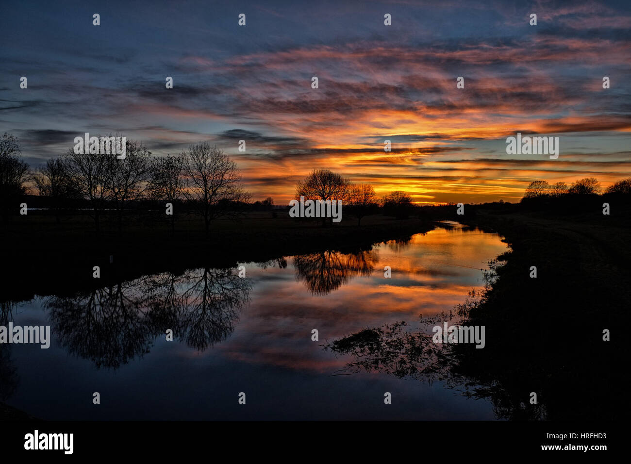 River nene sunset hi-res stock photography and images - Alamy