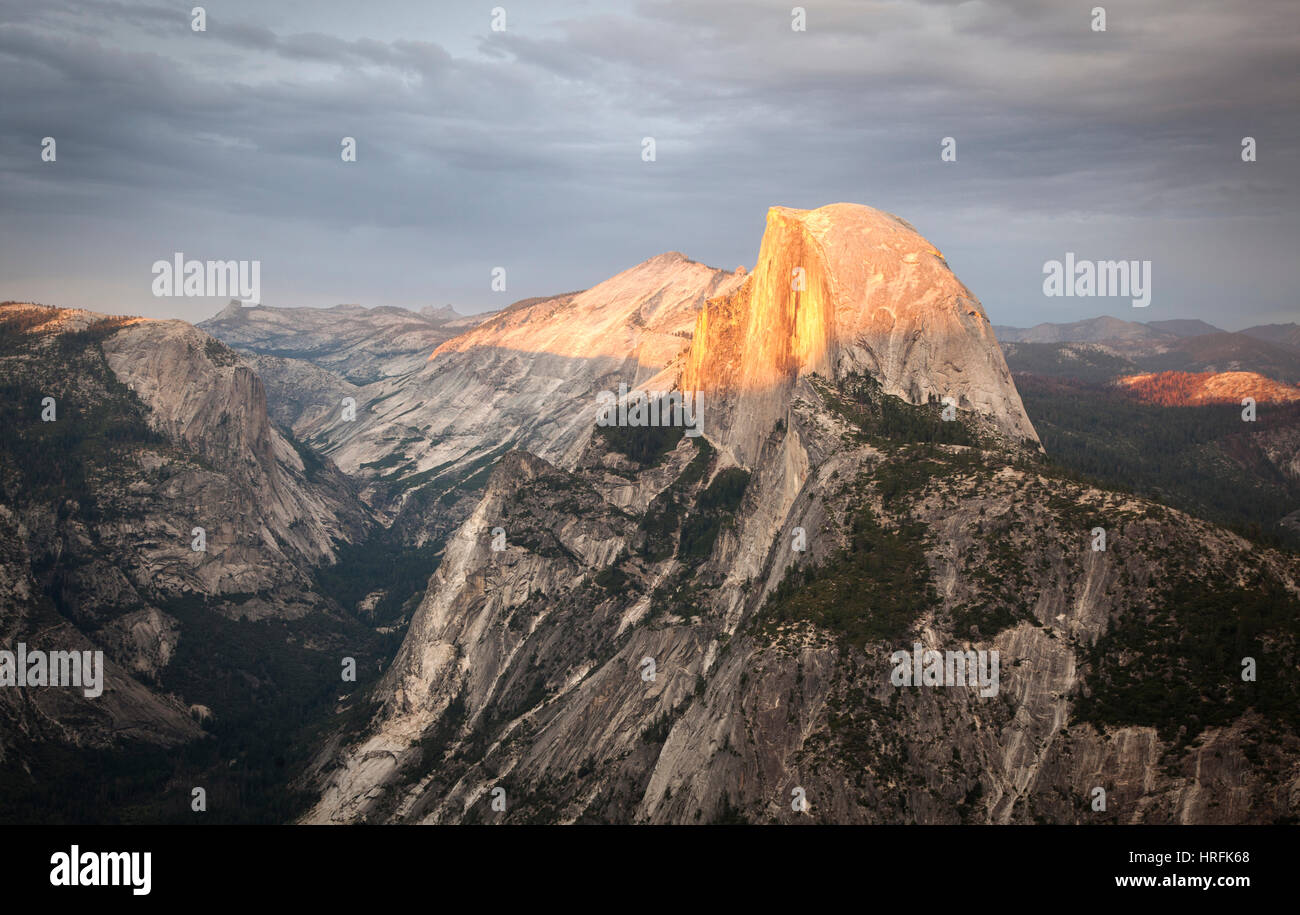 Tall dome hi-res stock photography and images - Alamy