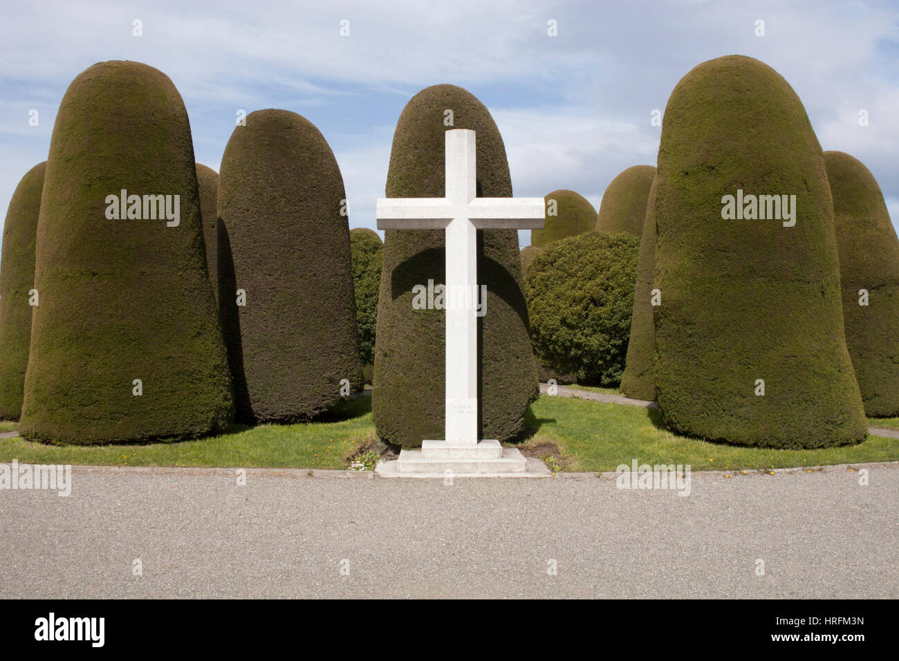 Cross Cross High Resolution Stock Photography and Images - Alamy
