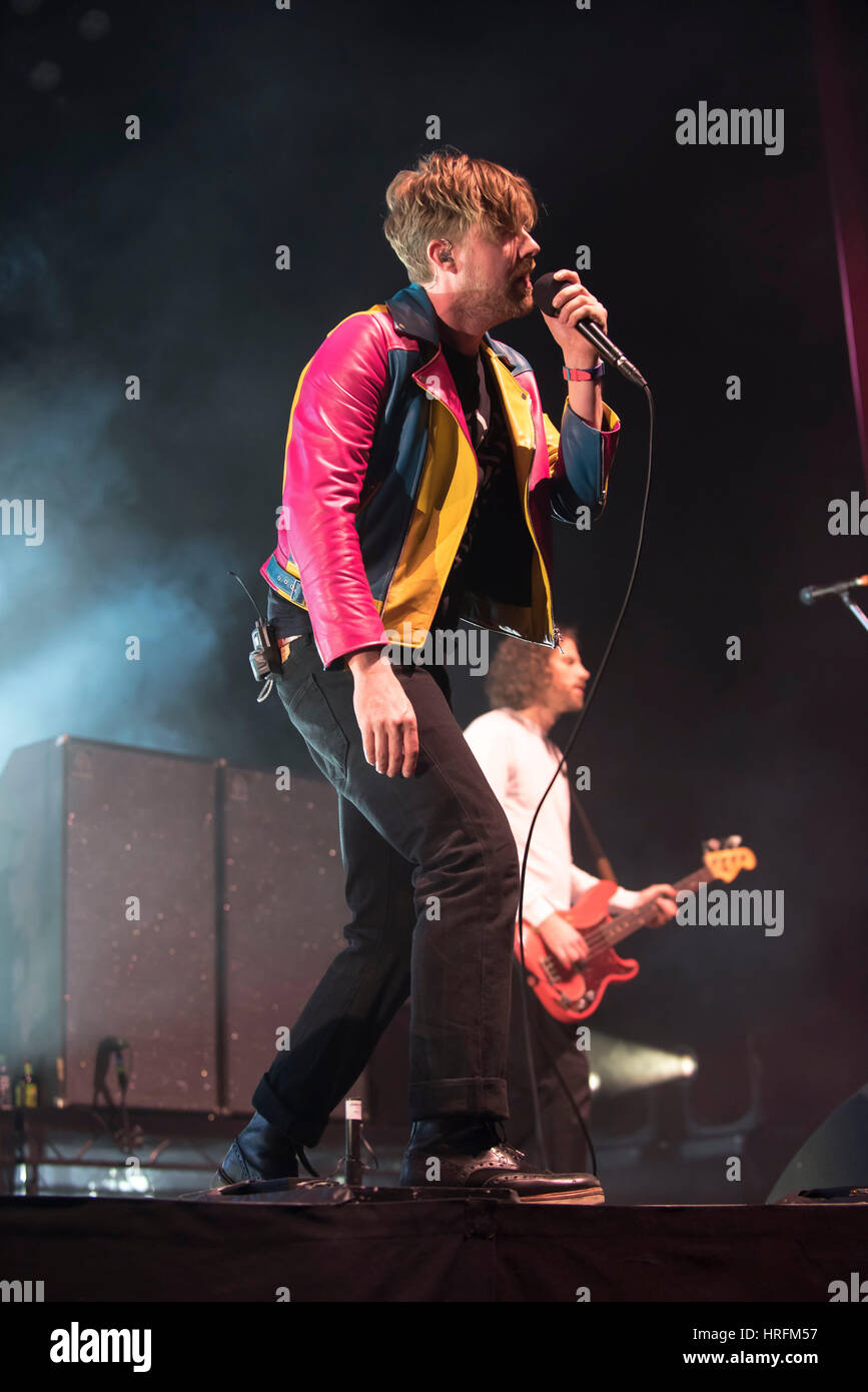 Nick Baines Kaiser Chiefs On Stage High Resolution Stock Photography ...