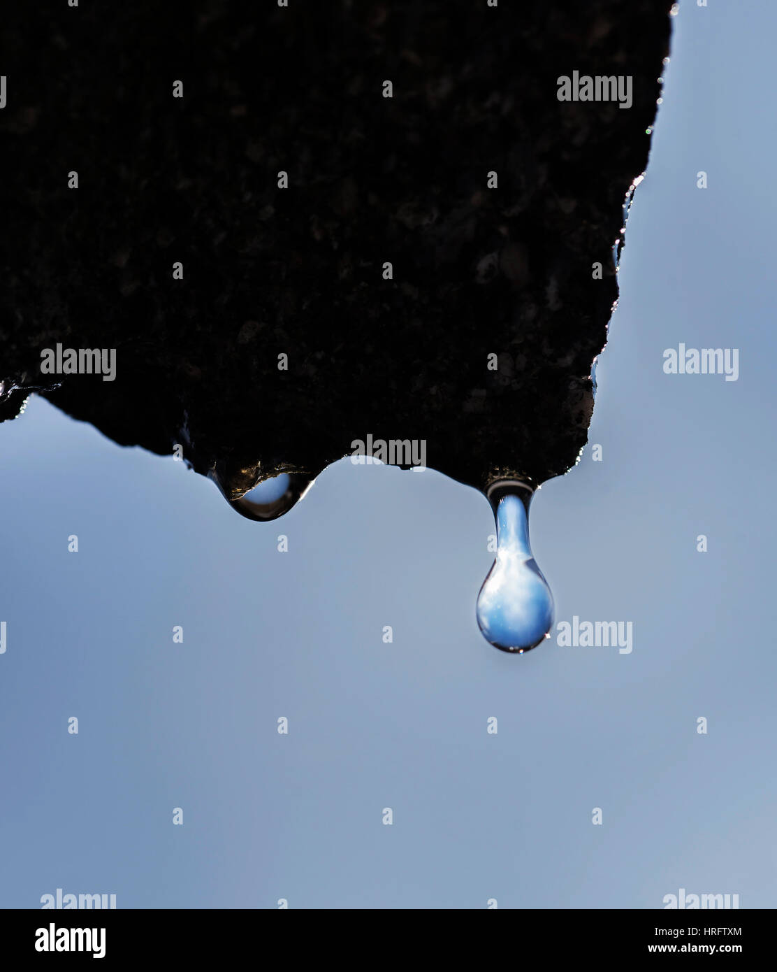 Frozen time drops hi-res stock photography and images - Alamy