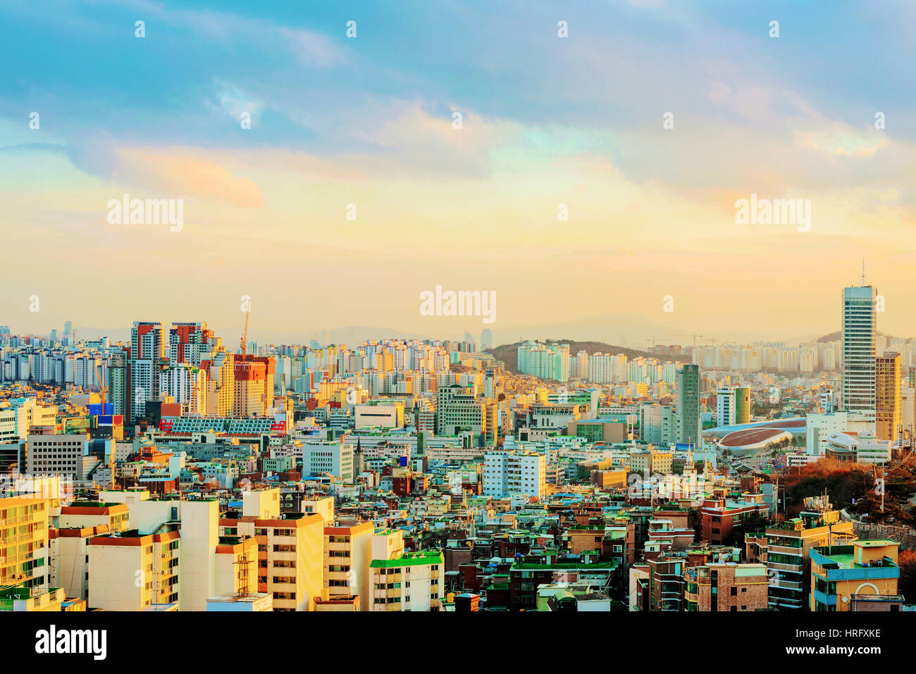 View of Seoul from Naksan park during sunset Stock Photo - Alamy