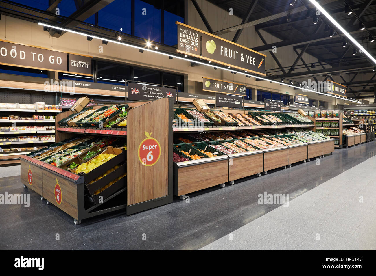 Aldi store interior hi-res stock photography and images - Alamy