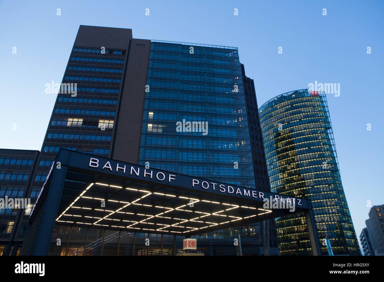 Postdamer street hi-res stock photography and images - Alamy